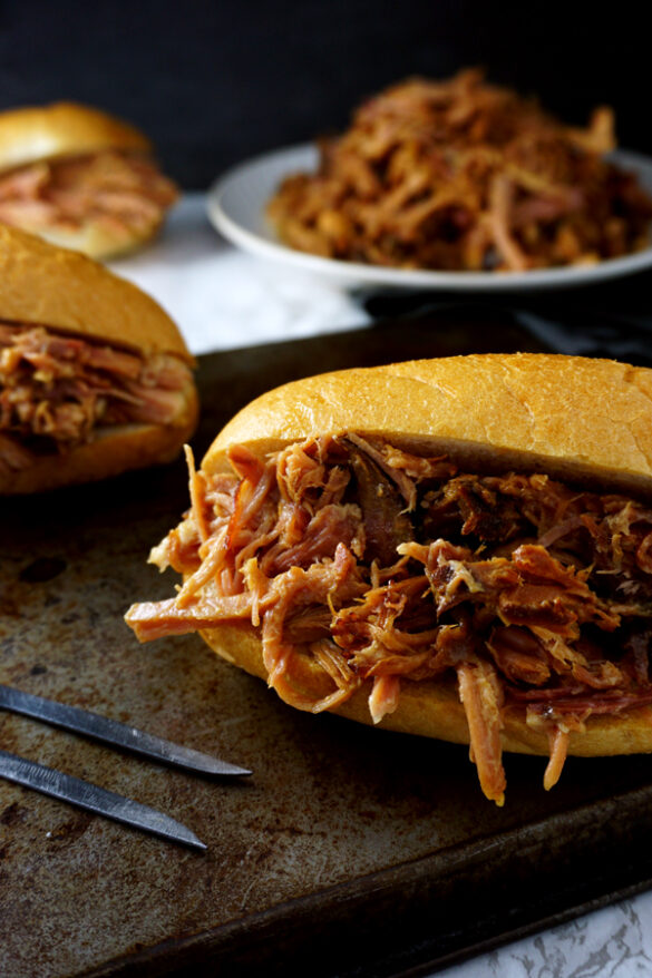 Slow Cooker Ham with 3 Ingredients - Frydae - Root Beer Ham