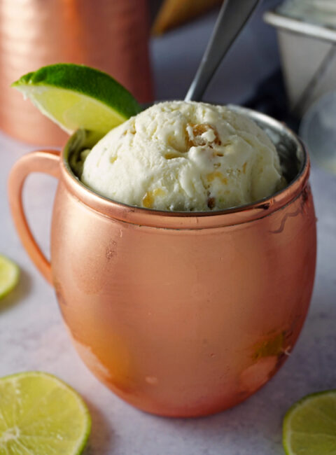 Spiced Cheddar Star Crackers - Frydae - Homemade Cheez-Its